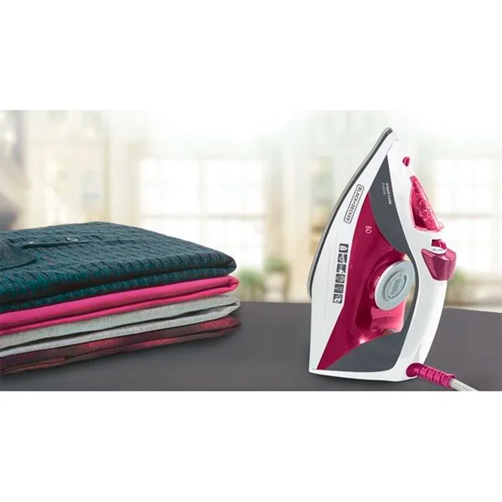 Ferro De Passar Roupa A Vapor Black Decker Vapor Extra Antiaderente V W Rosa