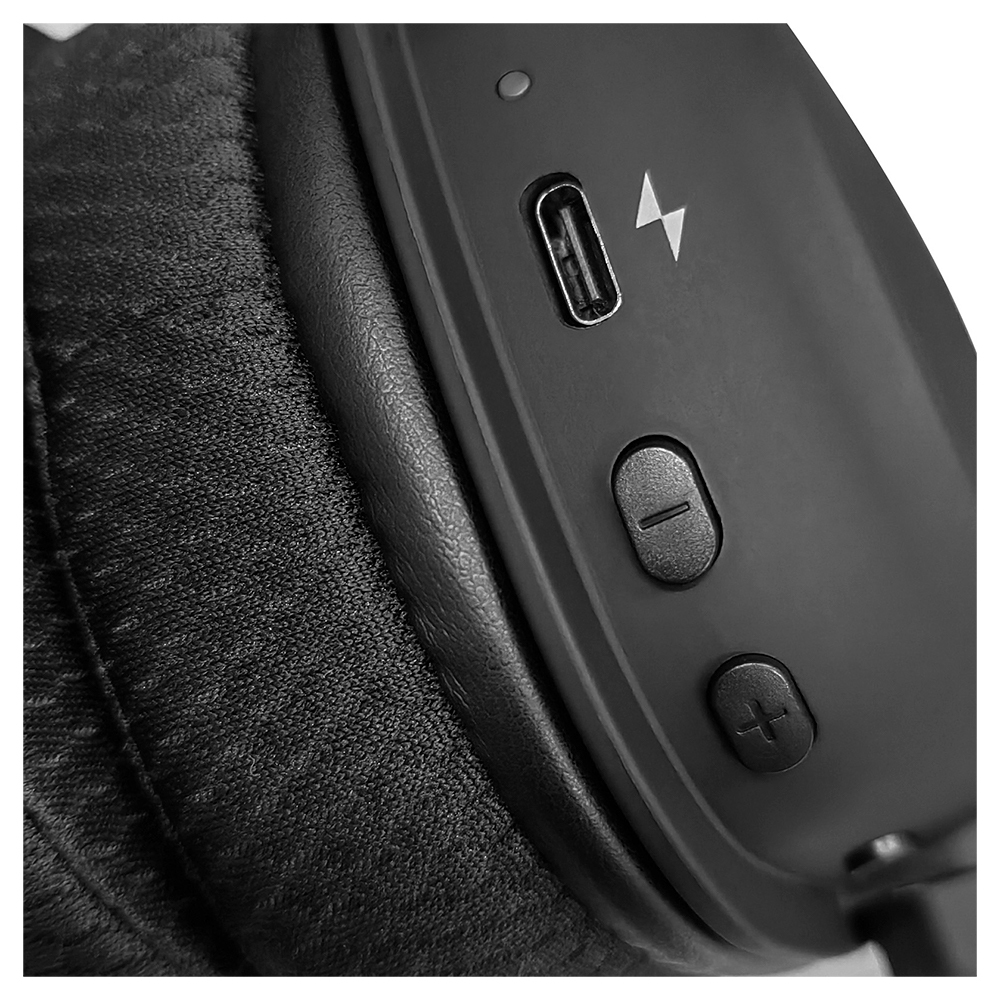 Headset Gamer Sem fio Redragon Zeus Pro 7.1 Preto - H510-PRO